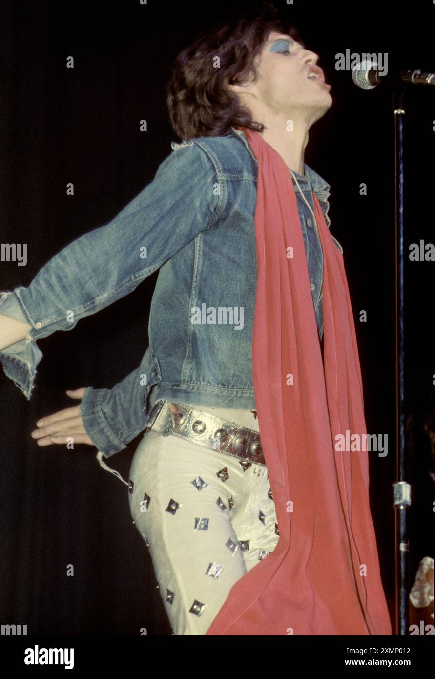 Mick jagger 1970s hi-res stock photography and images - Alamy