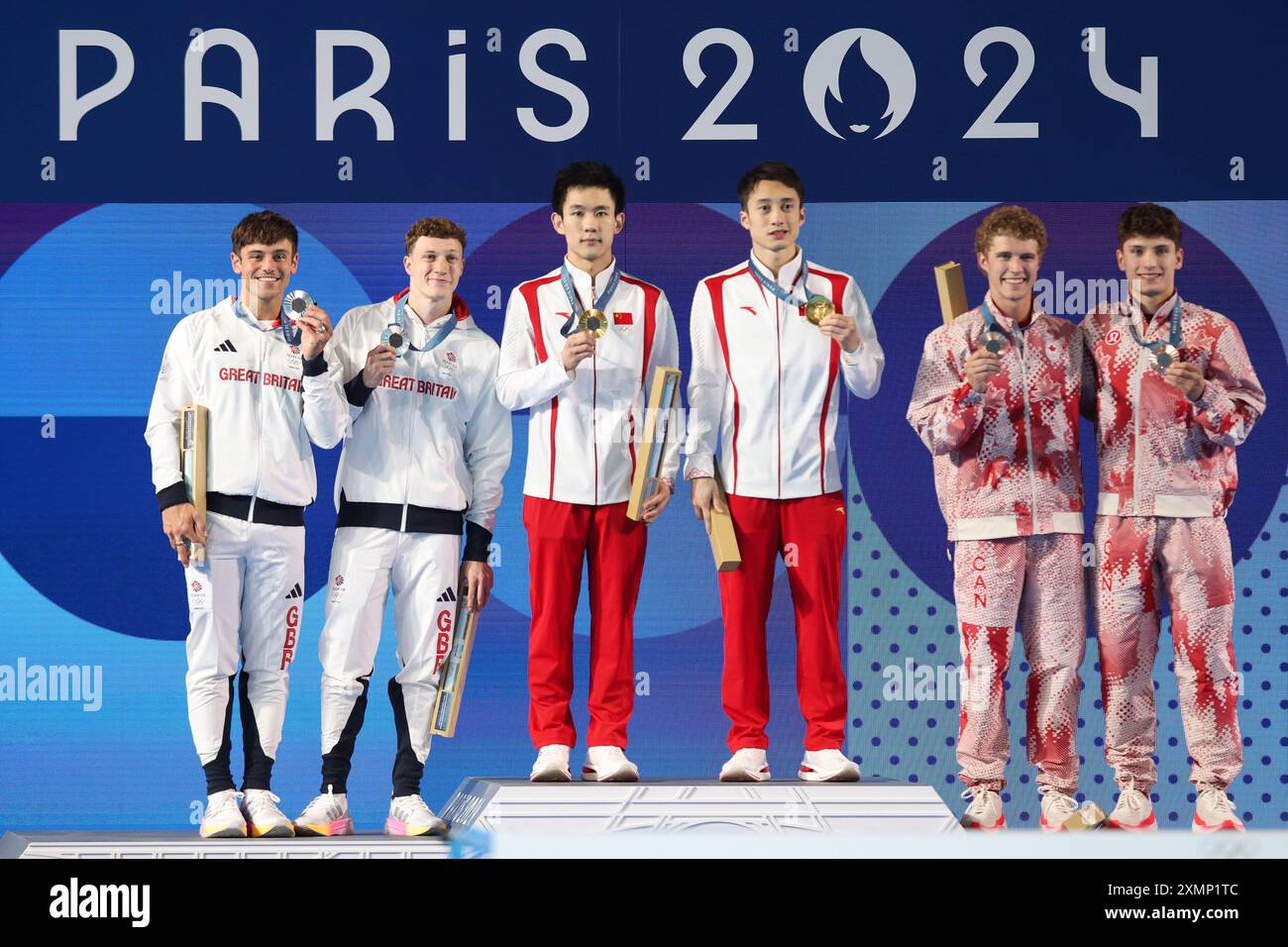 Diving 2024 paris olympics hi-res stock photography and images - Alamy