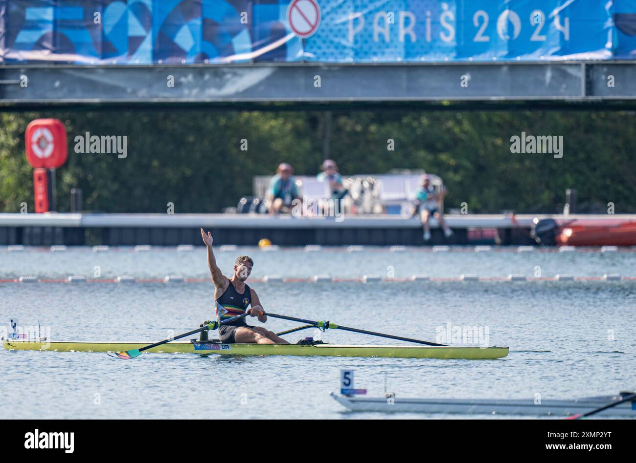 Vaires Sur Marne. 29th July, 2024. Stephen Cox of Zimbabwe reacts after ...