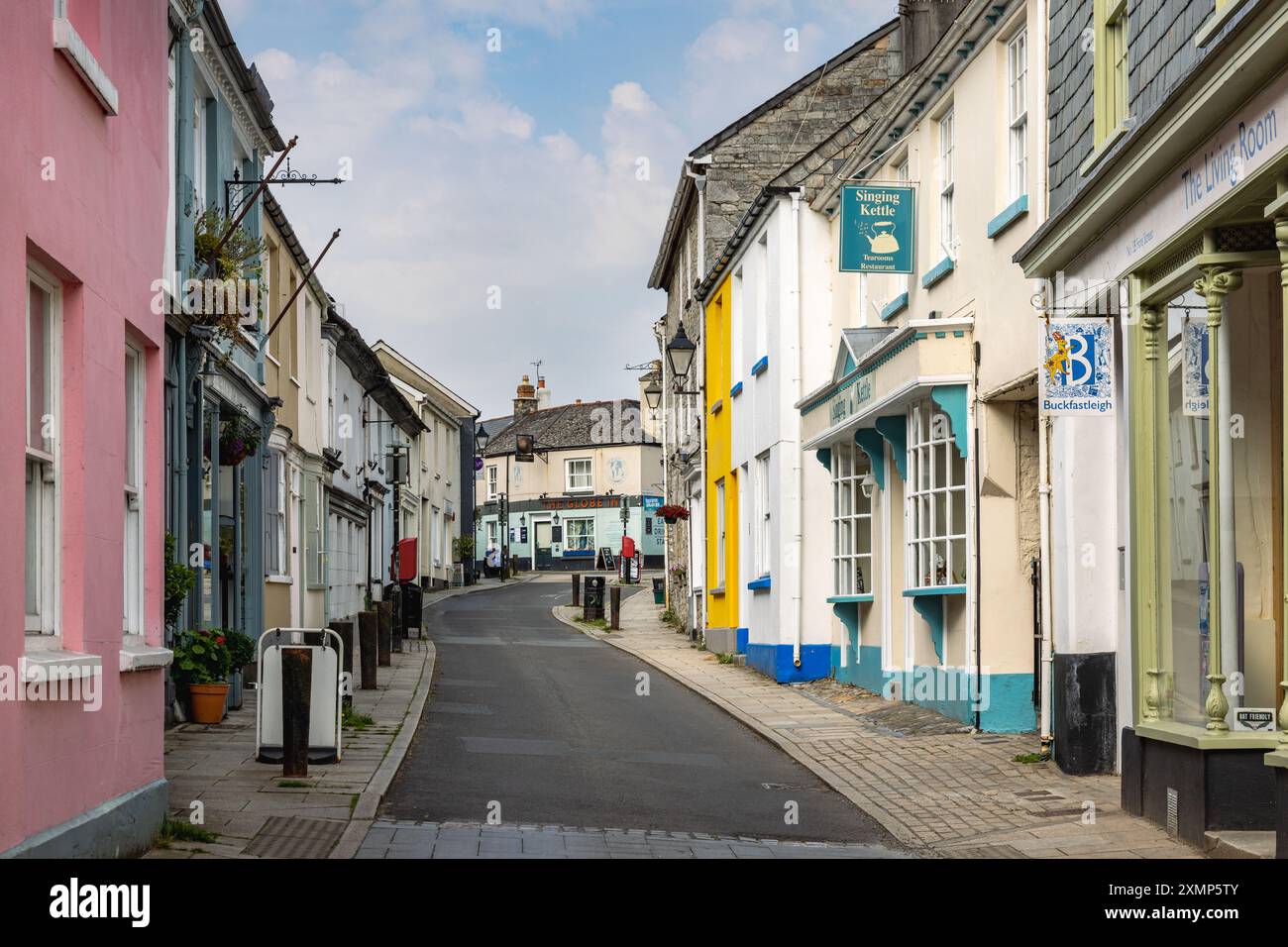The small market town of Buckfastleigh in Devon, England, Uk Stock ...
