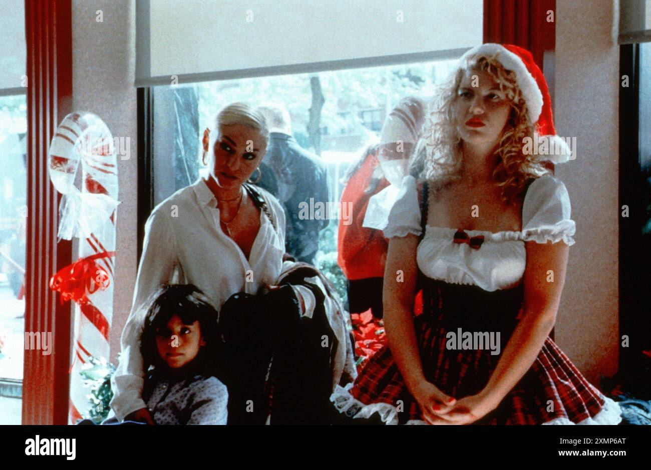 Elf movie hi-res stock photography and images - Alamy