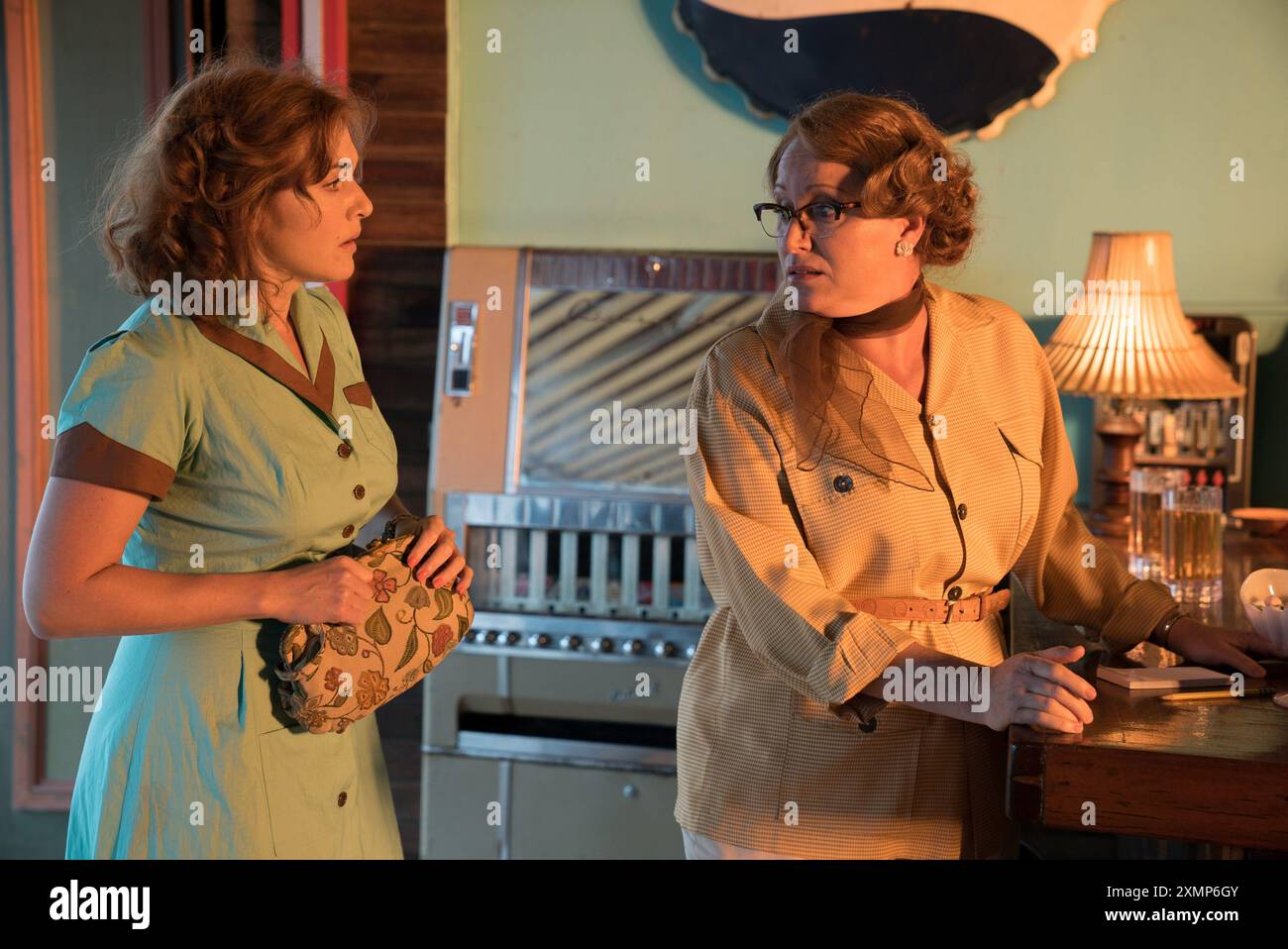 Wonder Wheel Year : 2017 USA Director : Woody Allen Kate Winslet, Jenna ...