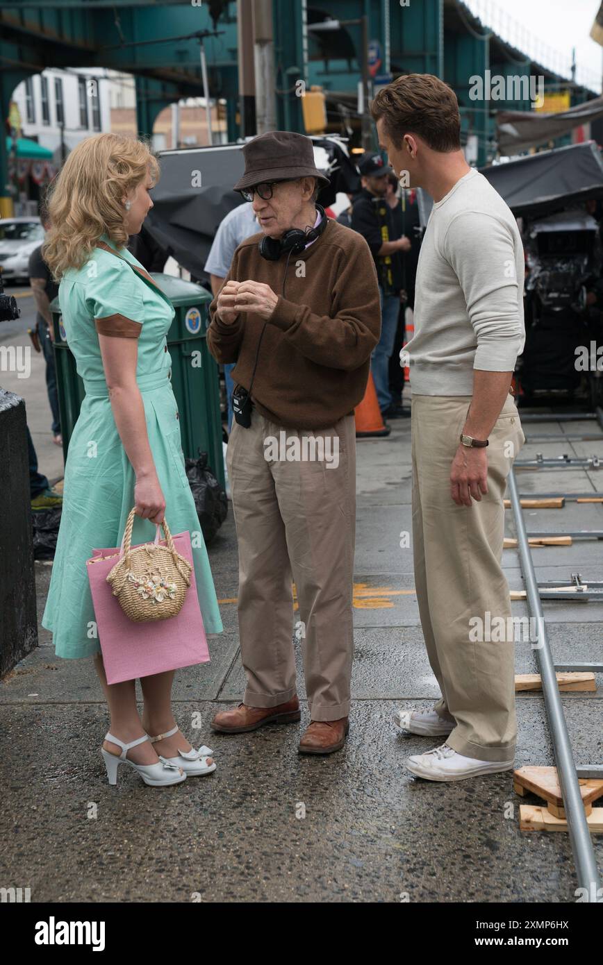 Wonder Wheel Year : 2017 USA Director : Woody Allen Juno Temple, Woody ...