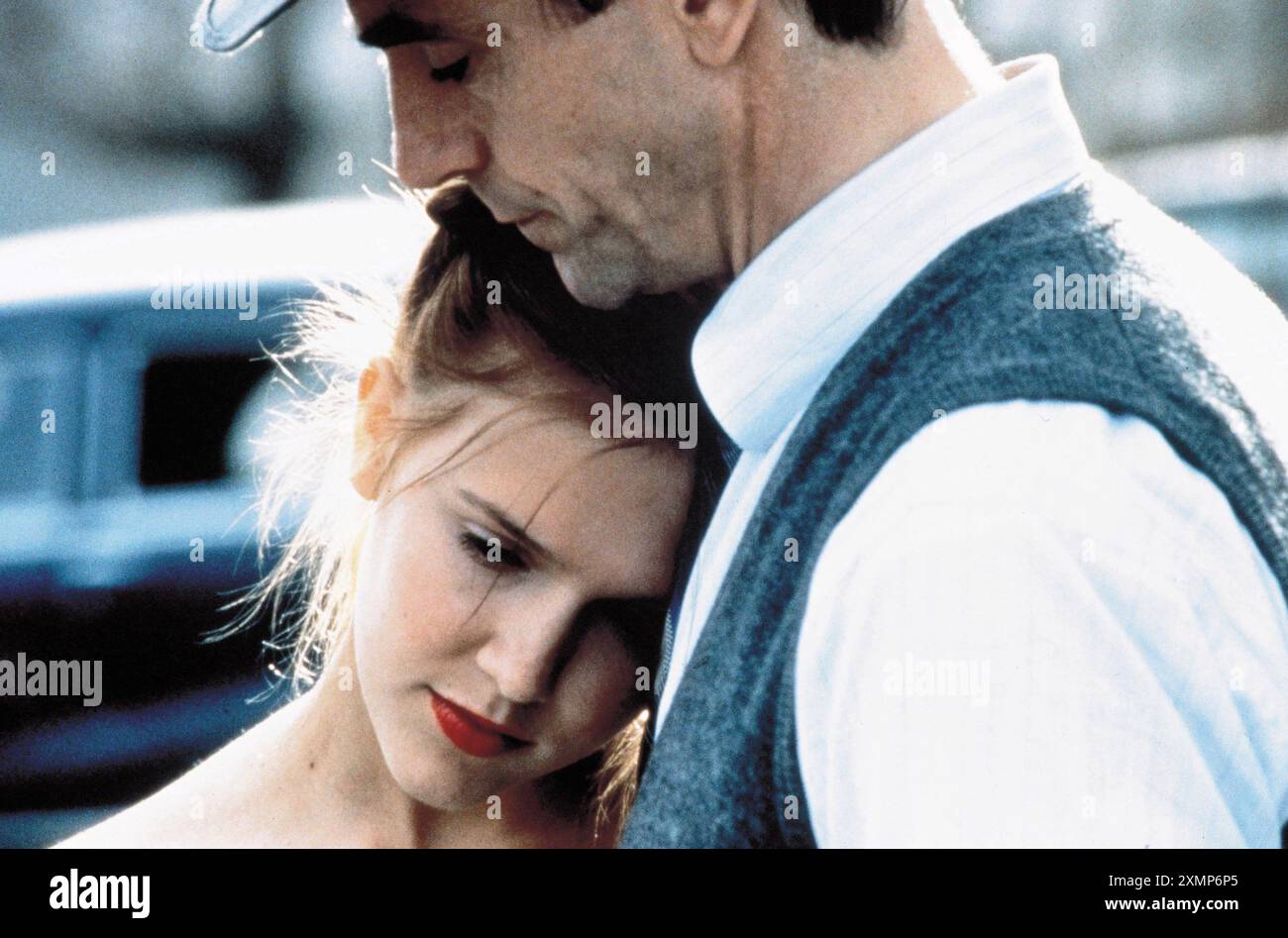 Lolita Year : 1997 USA / France Director : Adrian Lyne Dominique Swain ...