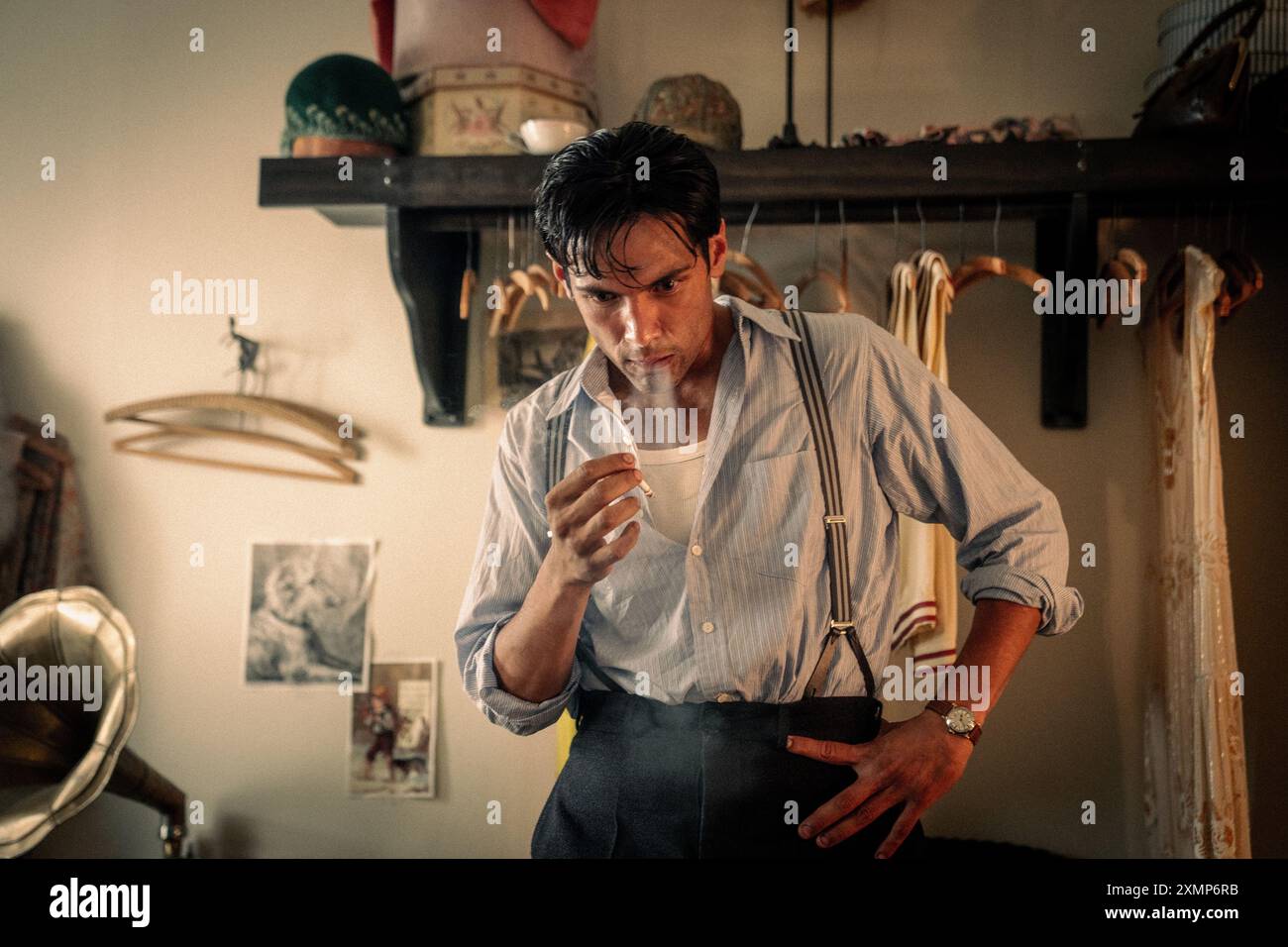 Babylon Year : 2022 USA Director : Damien Chazelle Diego Calva Stock ...