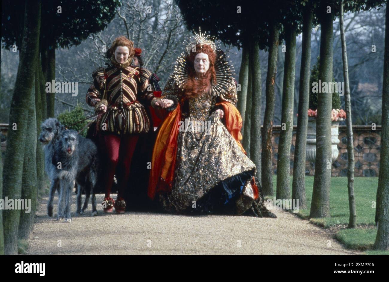 Orlando Year : 1992 UK Director : Sally Potter Tilda Swinton, Quentin ...