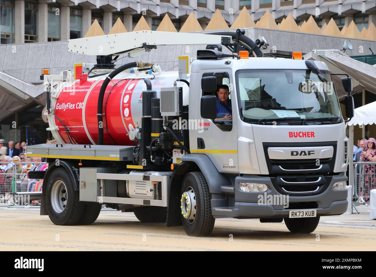BUCHER MUNICIPAL GULLYFLEX C80 DAF LF GULLY-CLEANING TRUCK Stock Photo ...