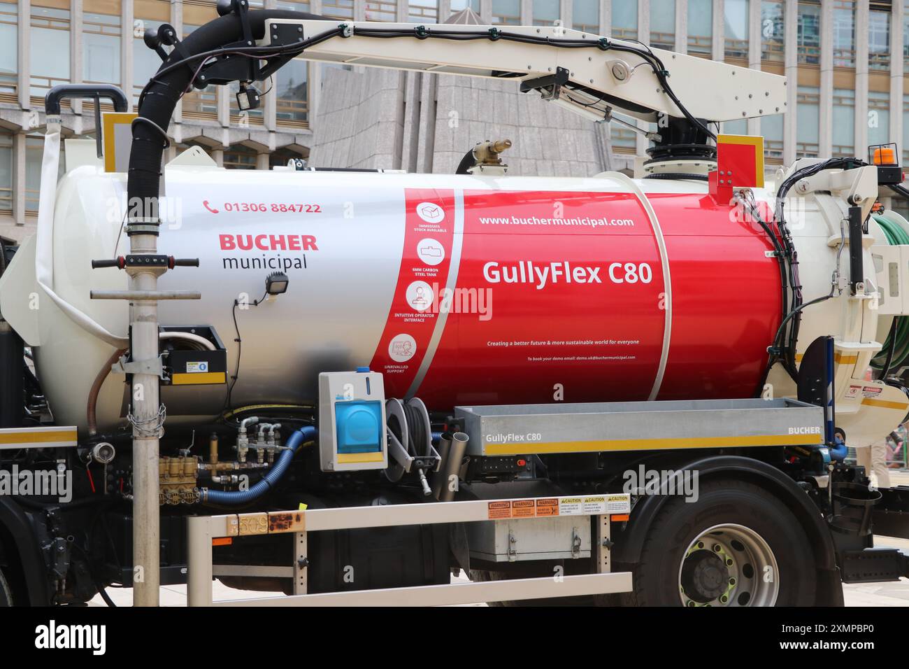 BUCHER MUNICIPAL GULLYFLEX C80 DAF LF GULLY-CLEANING TRUCK Stock Photo ...