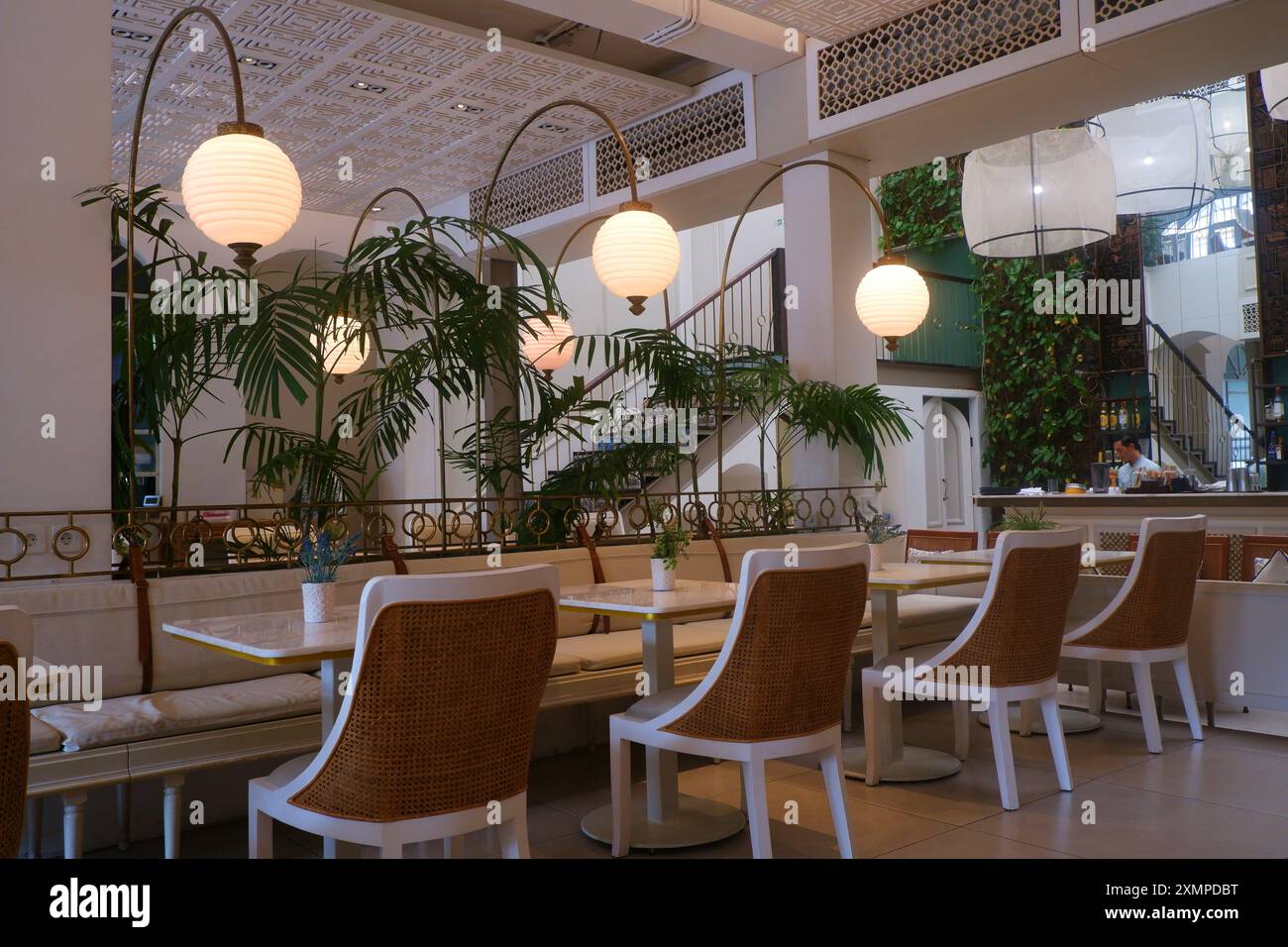 Sleek restaurant interior hi-res stock photography and images - Alamy