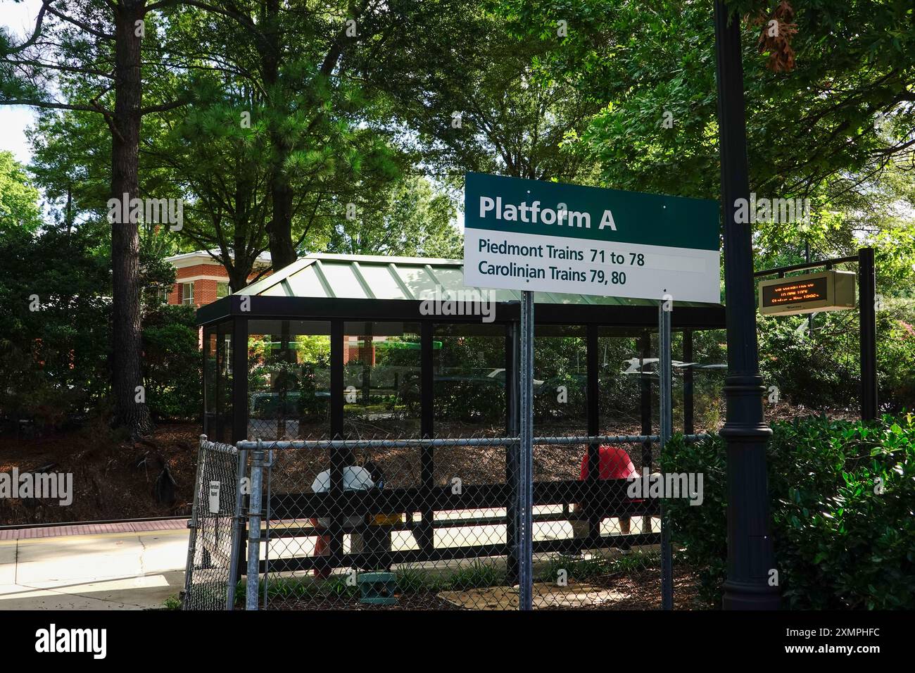 People waiting for train on Platform A, Amtrak trains serving the ...