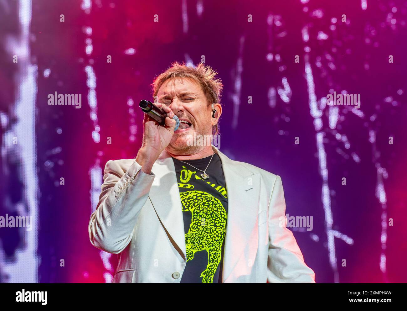 Henham Park, Suffolk, UK. 28th July, 2024. Singer and songwriter Simon ...