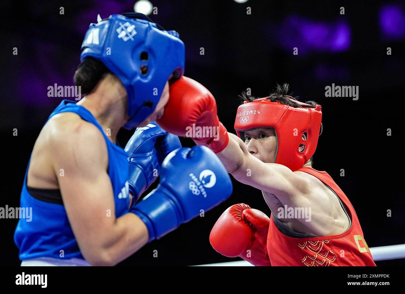 Paris, France. 29th July, 2024. Yang Wenlu (R) of China competes ...