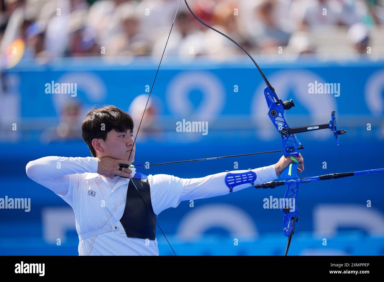 South Korea's Je Deok Kim shoots during the men's team semifinals ...