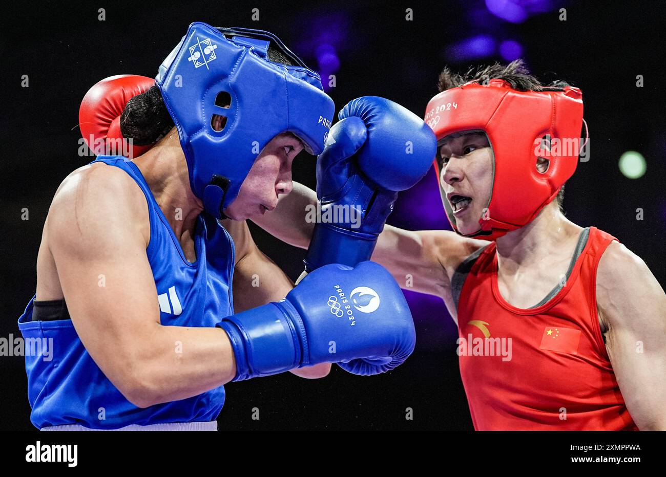 Paris, France. 29th July, 2024. Yang Wenlu (R) of China competes ...