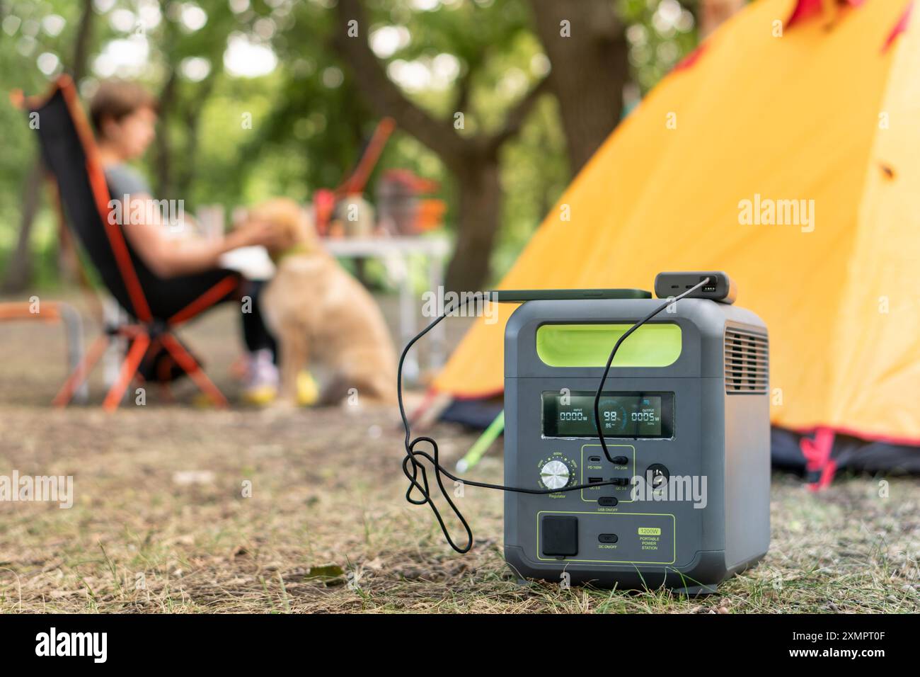 Portable power station with lithium ferrophosphate battery charging ...