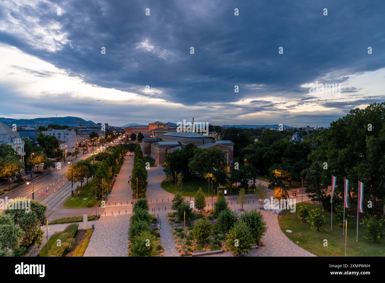 Time lapse transition from blue hi-res stock photography and images - Alamy