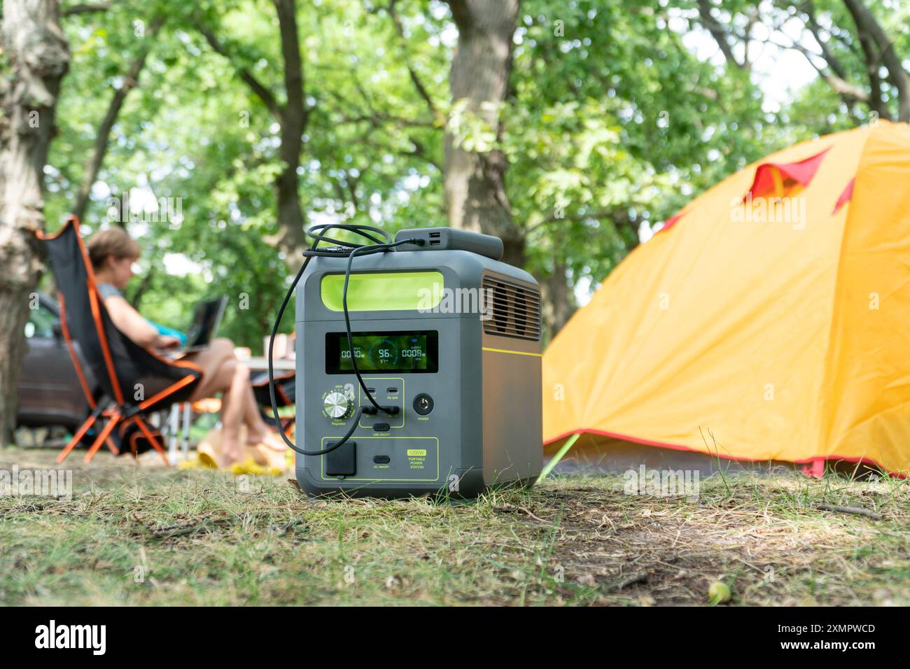 Portable power station with lithium ferrophosphate battery charging ...