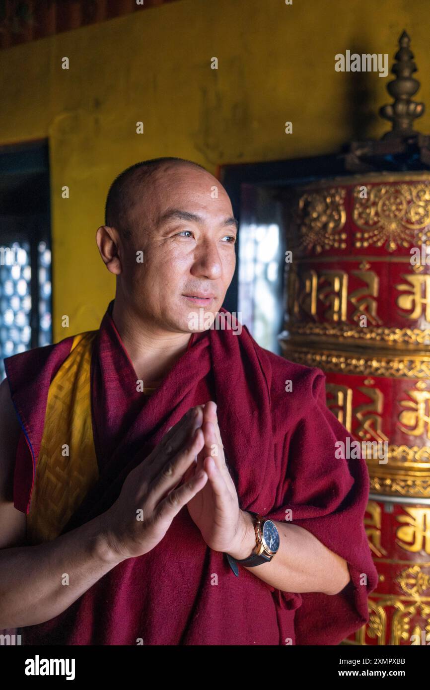 Buddhist monk Lopsang Lama, age 43, prays at Swayambhunath Monkey ...