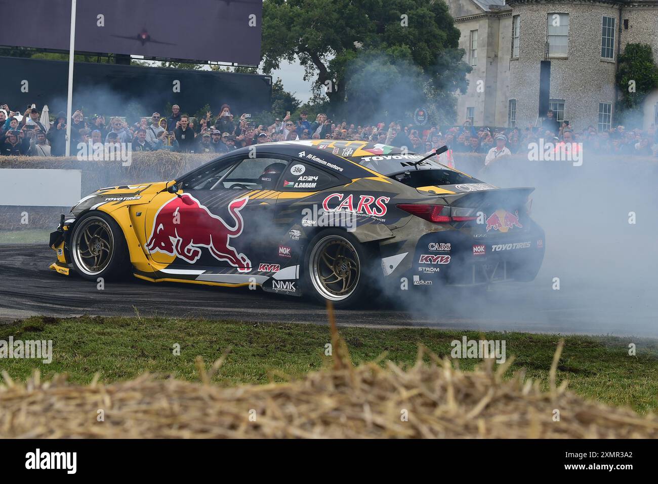 Ahmad Daham, Lexus RC-F, The art of turning tyres into smoke in an ...