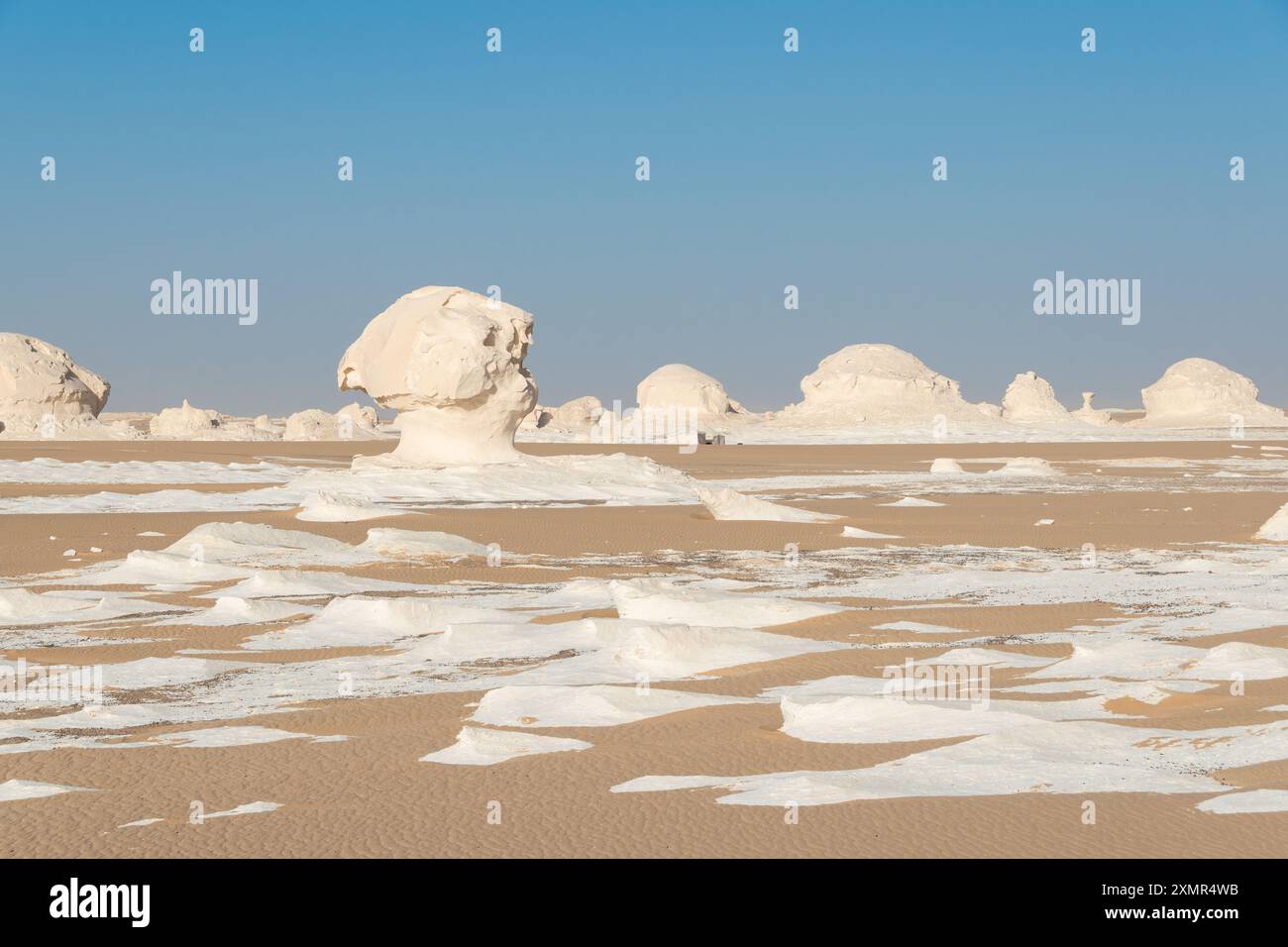 Western Desert of Egypt, a geological treasury Stock Photo - Alamy