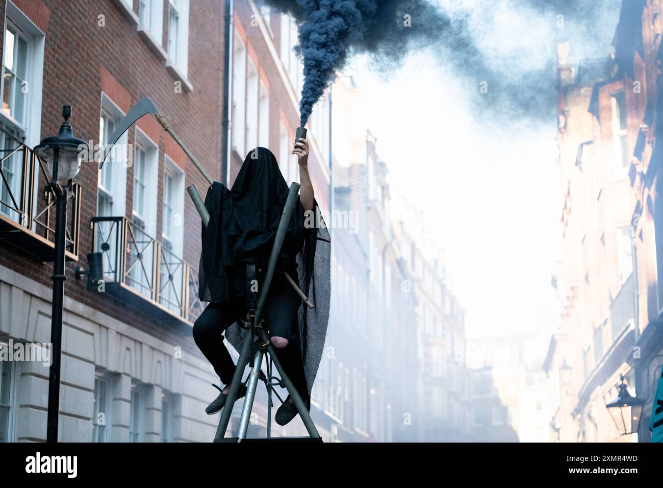 London, UK. 29 July, 2024. Extinction Rebellion climate activists ...