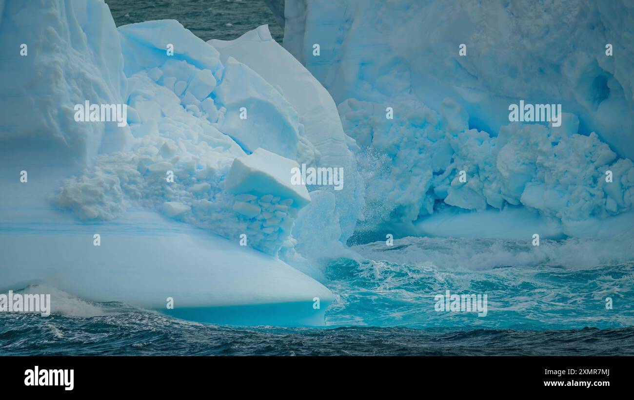 Greenland glacier elephant hi-res stock photography and images - Alamy