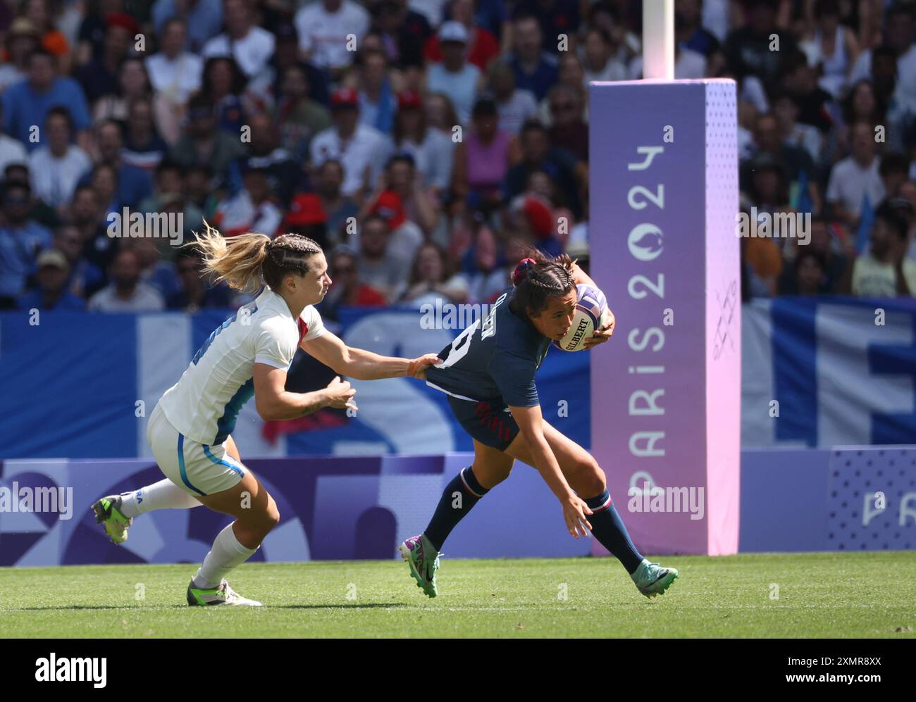 Alena olsen hi-res stock photography and images - Alamy