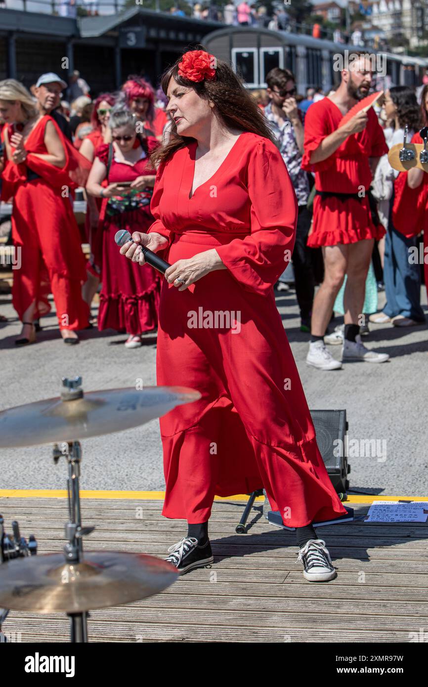 Singer kate bush hi-res stock photography and images - Alamy