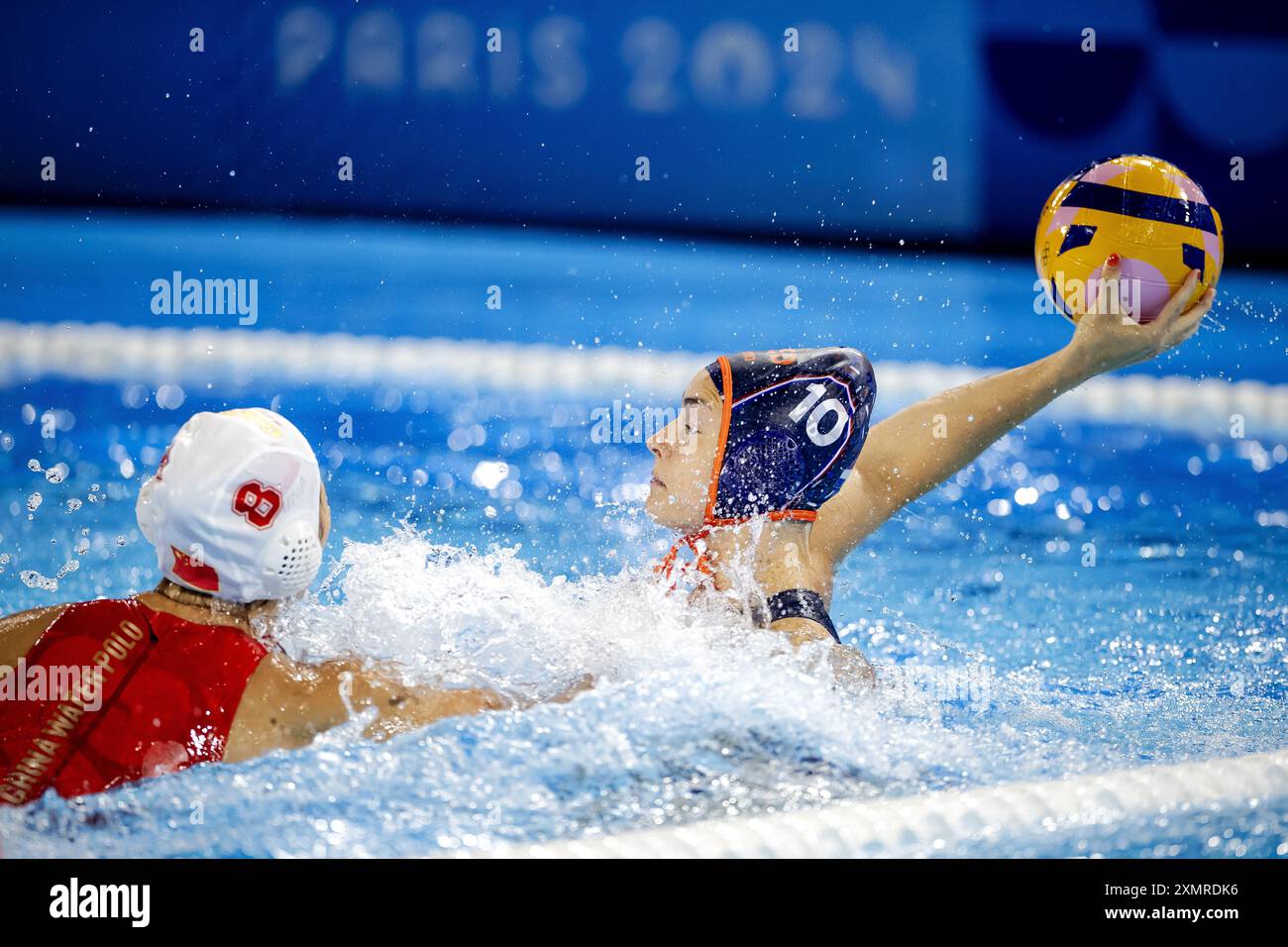 Wang huan hi-res stock photography and images - Alamy