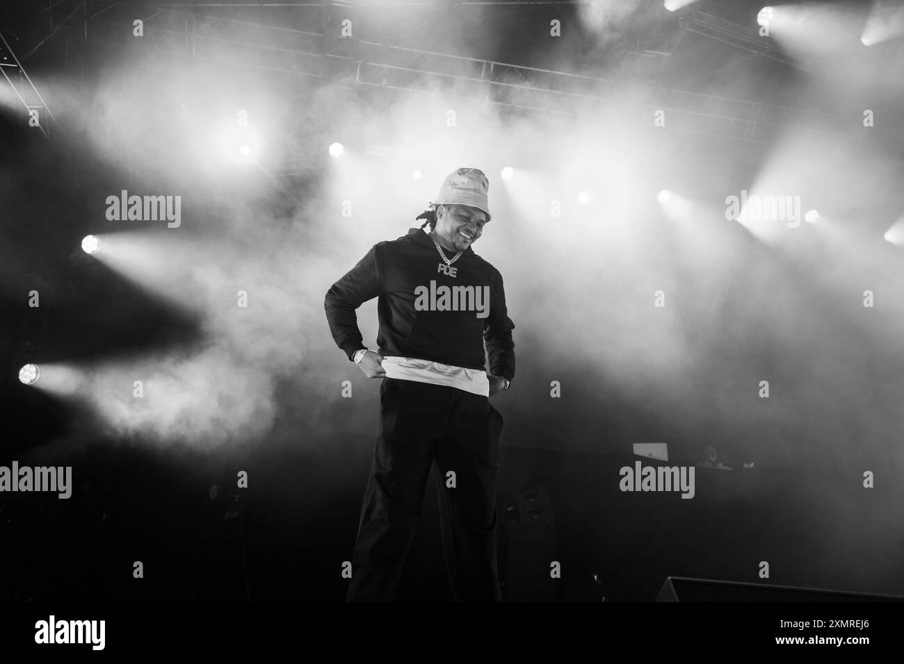 Young nudy 2024 hi-res stock photography and images - Alamy