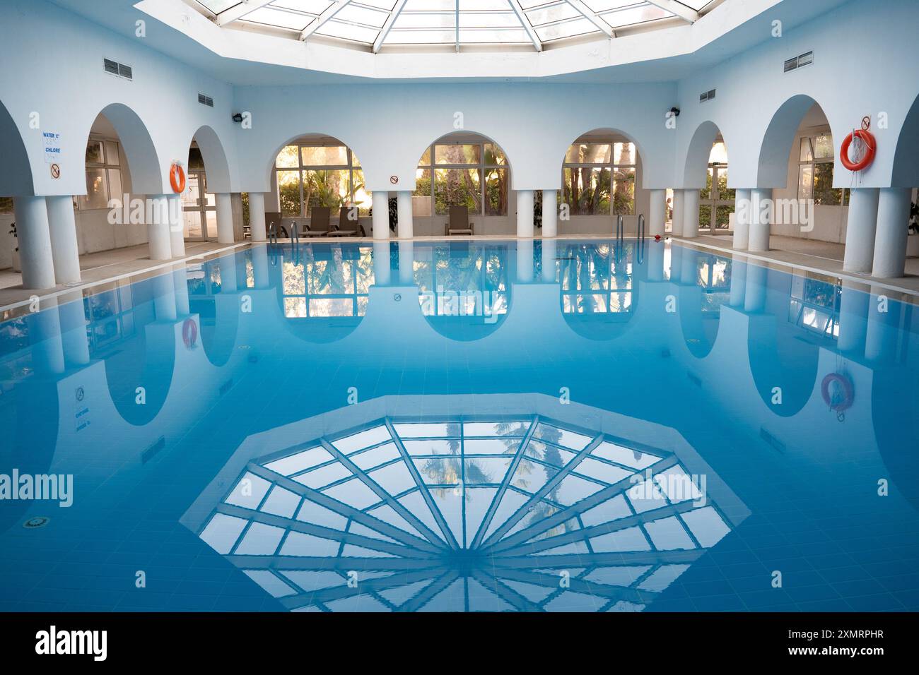 Indoor hotel swimming pool hi-res stock photography and images - Alamy