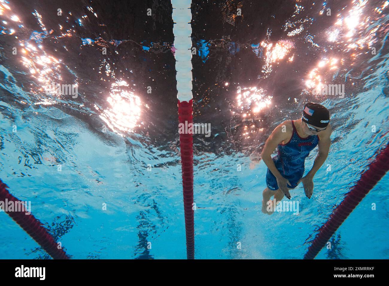 Emma Weyant, of the United States, competes the women's 400-meter ...