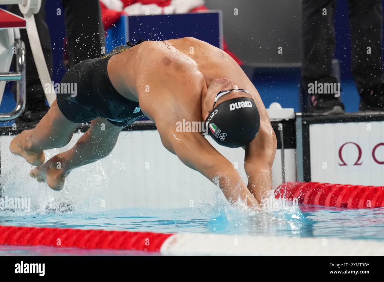 100 metri mt hi-res stock photography and images - Alamy