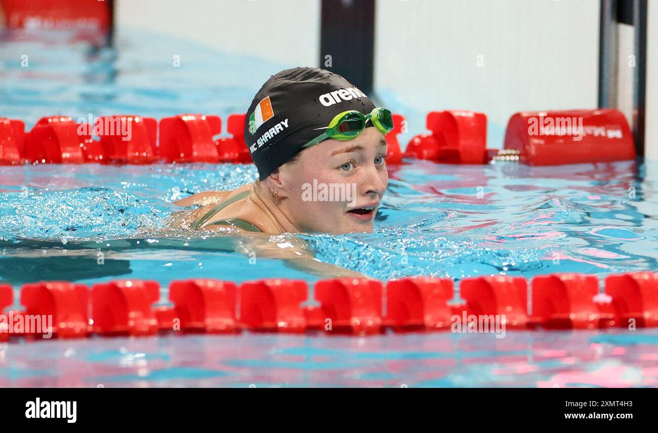 Paris, France. July 29th 2024. Ireland's Mona McSharry celebrates ...