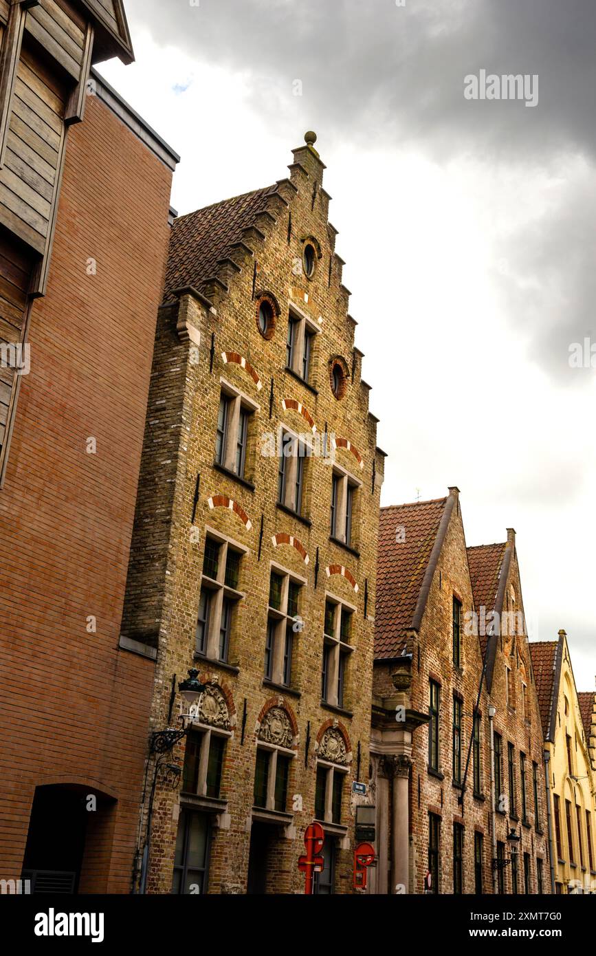 Sparrow stepped gable hi-res stock photography and images - Alamy