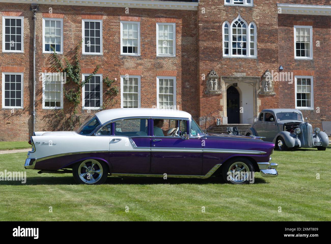 Chevrolet Bel Air, American vintage car Stock Photo - Alamy