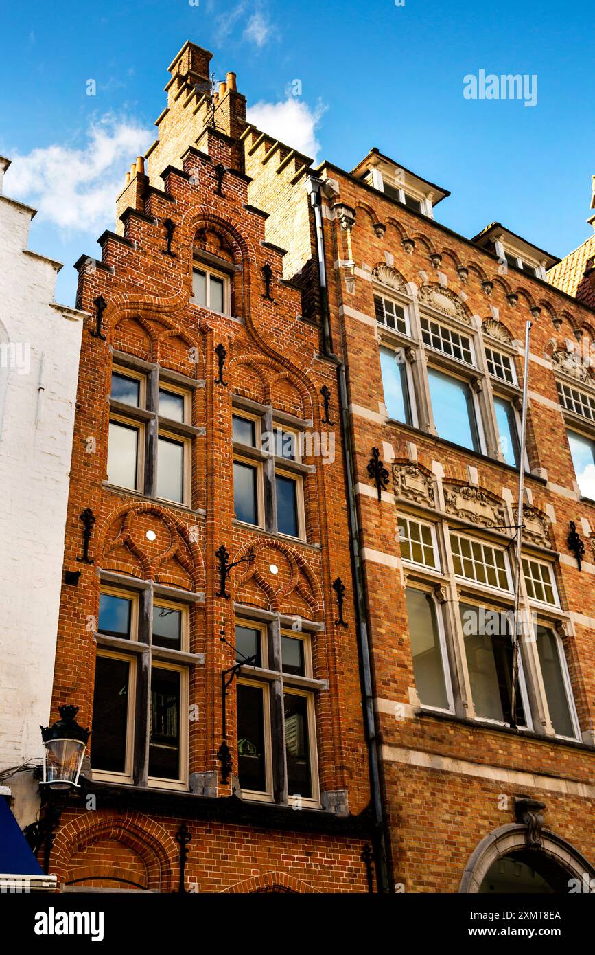 Sparrow stepped gable hi-res stock photography and images - Alamy