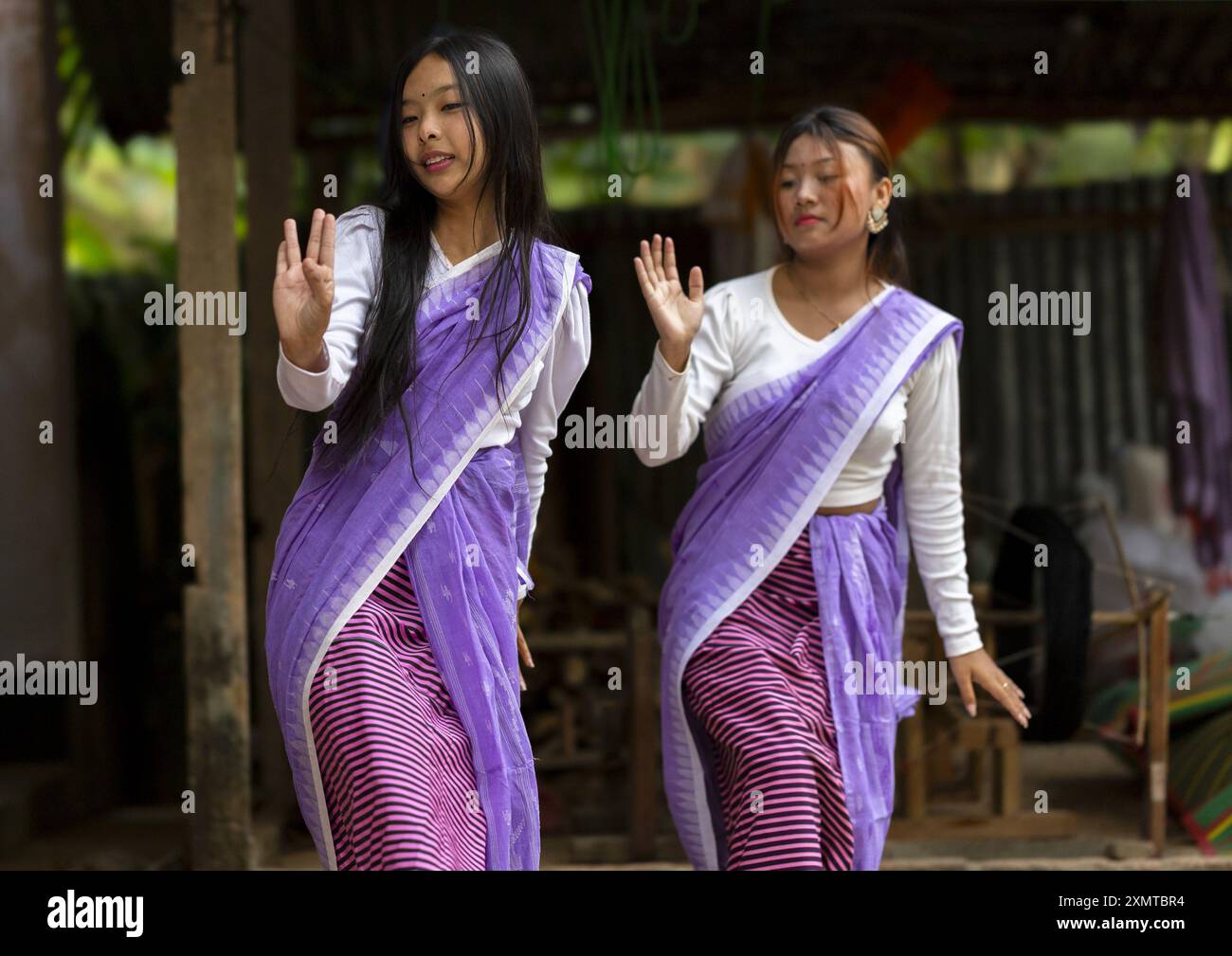 Manipuri dance hi-res stock photography and images - Alamy