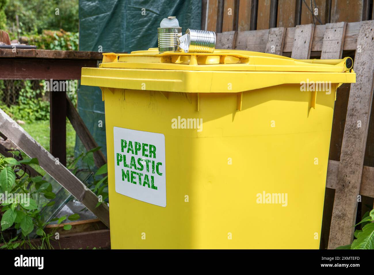 Paper Plastic Metal. Yellow waste sorting container. Terms and duty ...