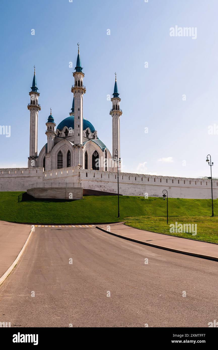 Qolrif mosque hi-res stock photography and images - Alamy