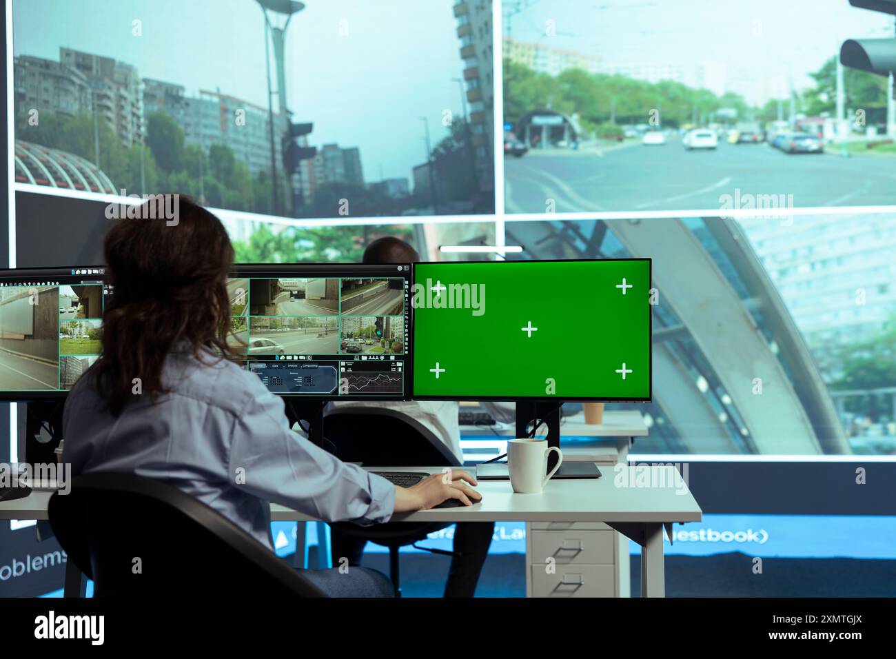 Security monitor greenscreen hi-res stock photography and images - Alamy