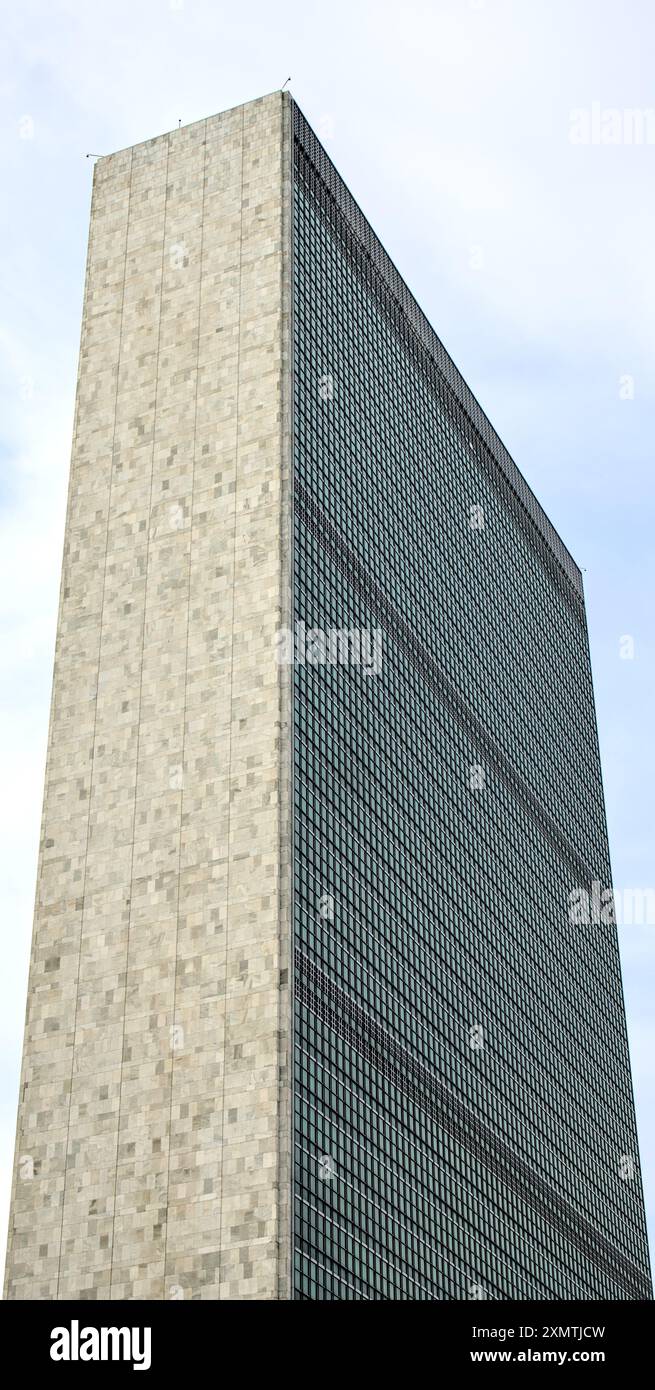 united nations headquarters building in new york (tall rectangular ...