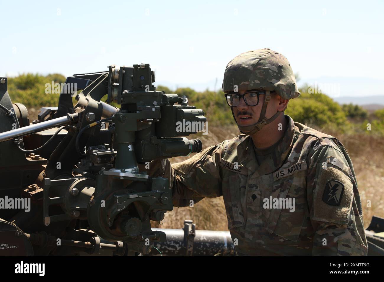 143rd field artillery hi-res stock photography and images - Alamy