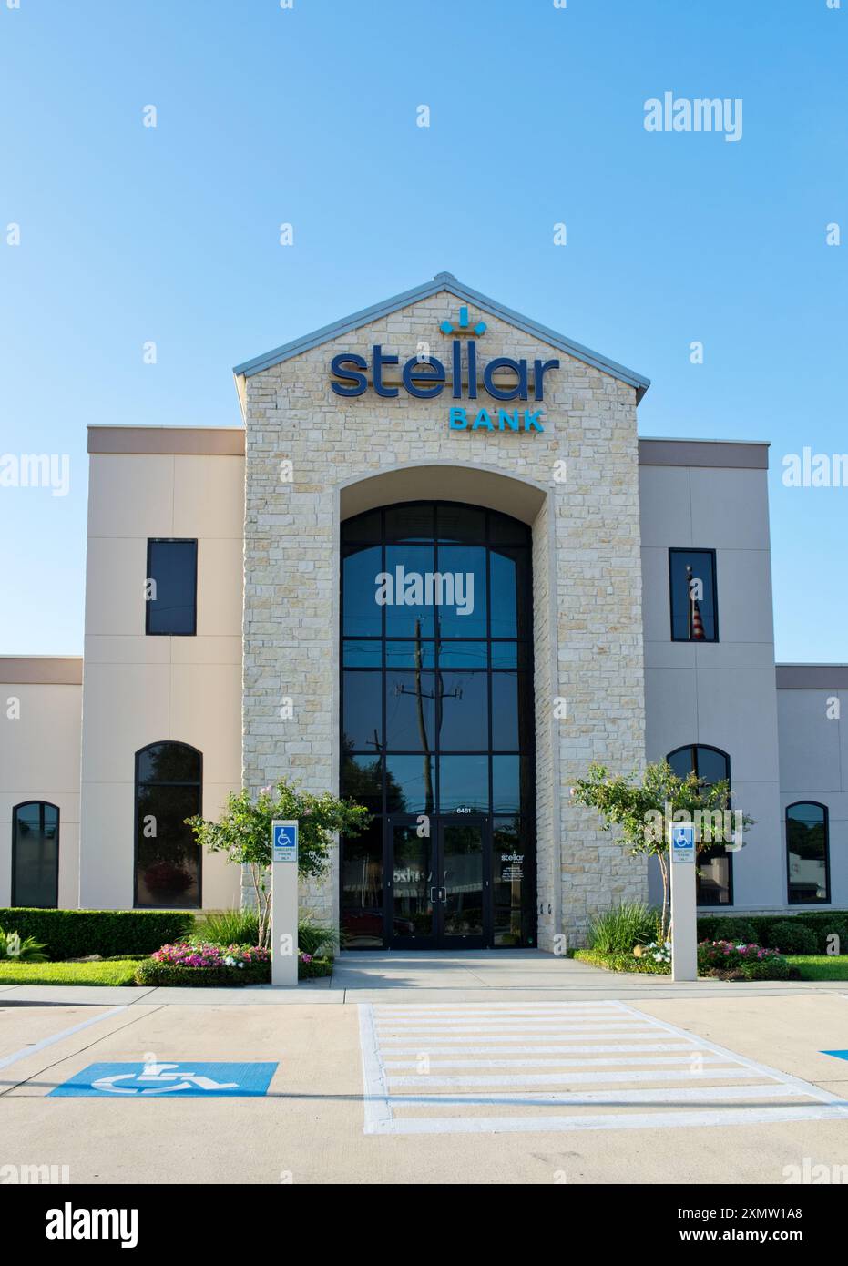 Stellar logo hi-res stock photography and images - Alamy