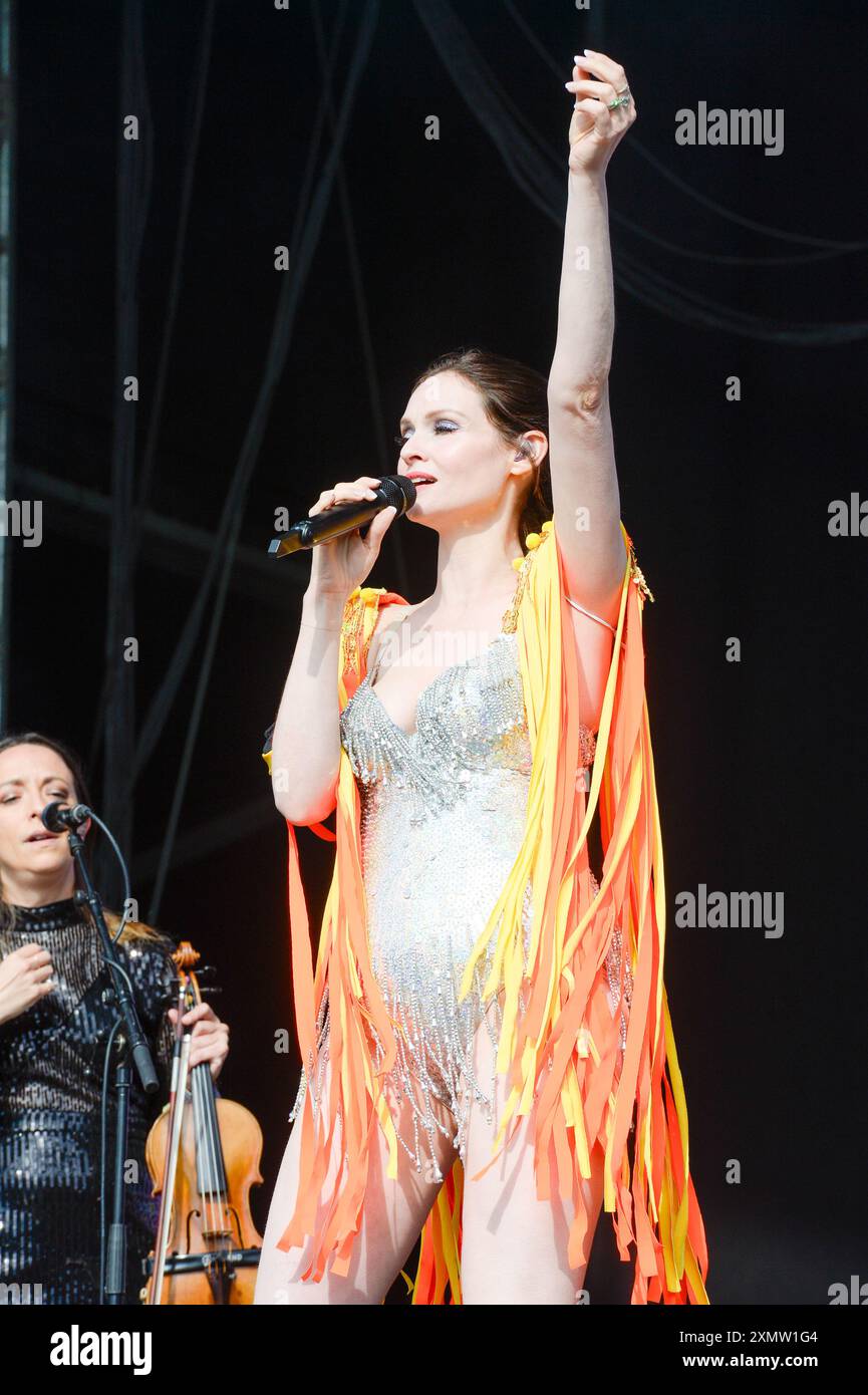 Sophie Ellis-Bextor play on the Main Stage at Tramlines 2024 Stock ...