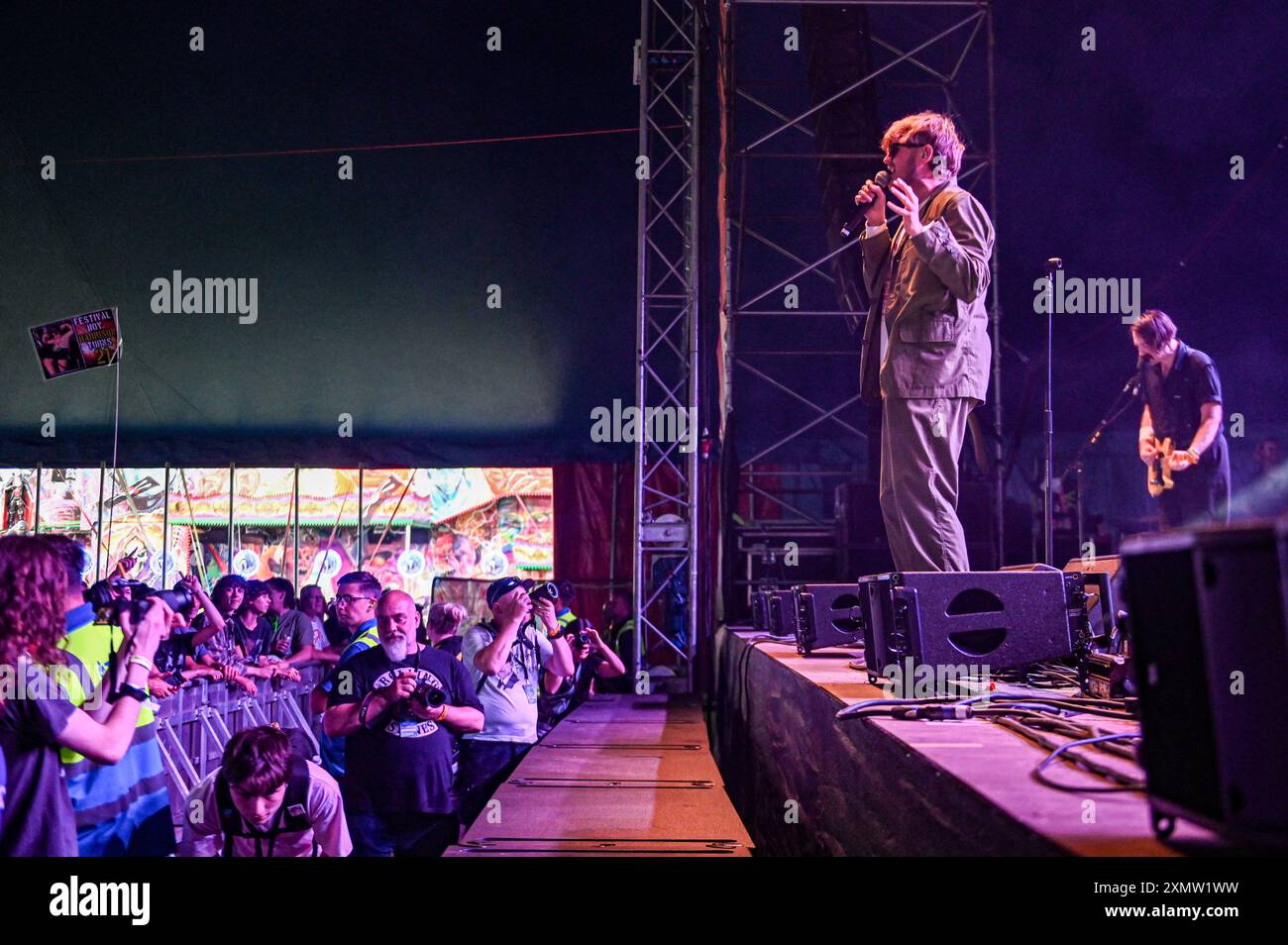 Tom grennan tramlines hi-res stock photography and images - Alamy