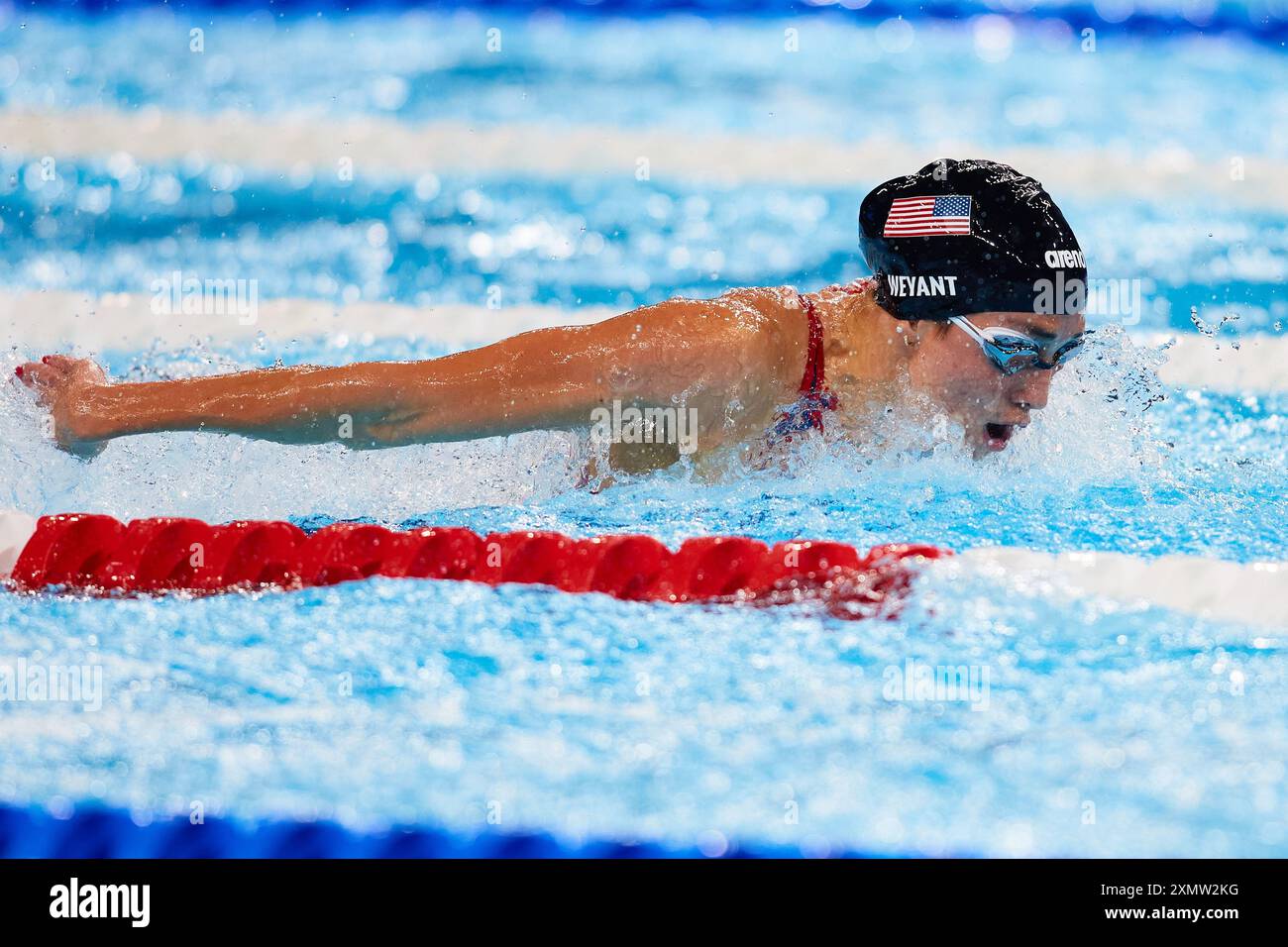 Emma Weyant of Team United States competes in the Women’s 400m ...