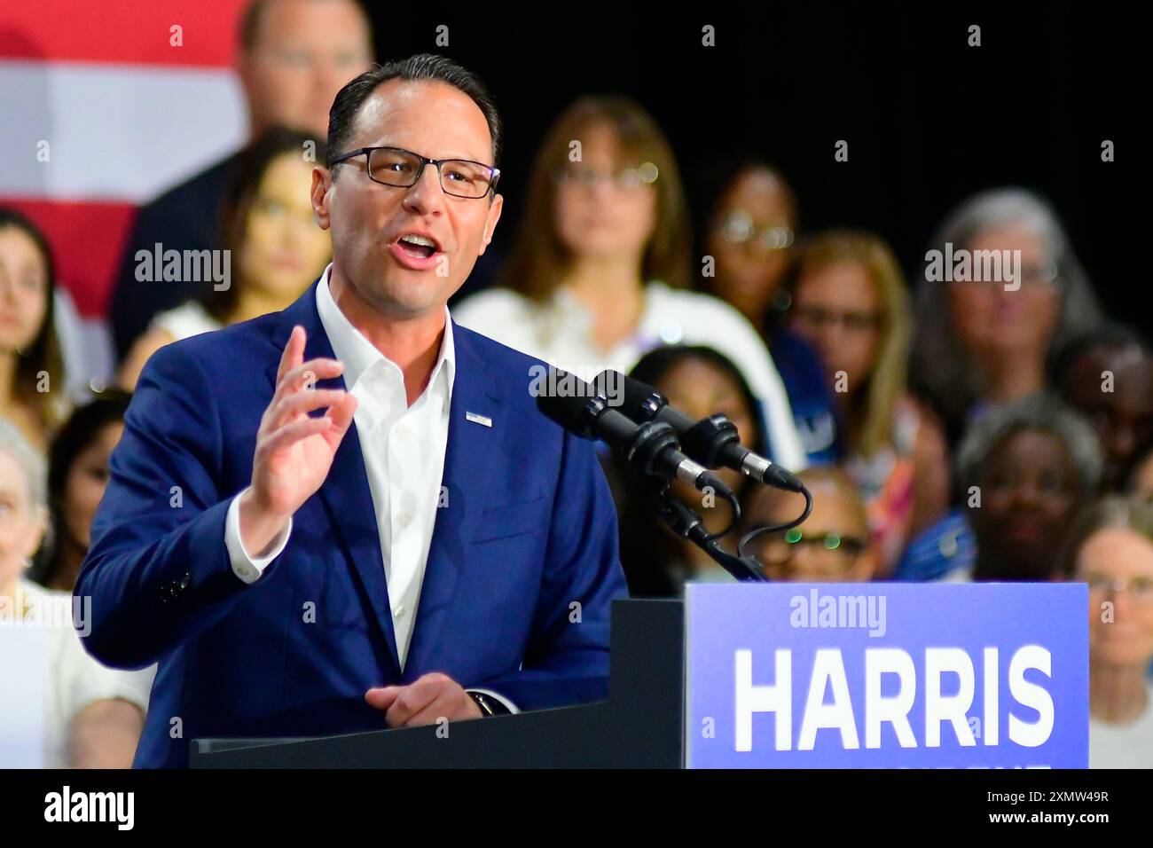 Gov. Josh Shapiro, joined by Gov. Gretchen Whitmer takes the stage for ...