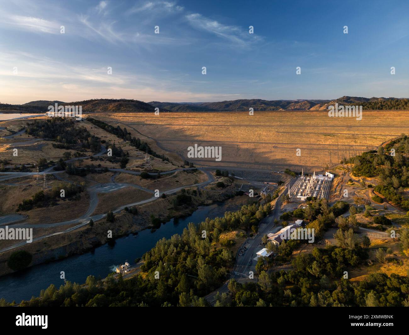 Oroville dam embankment hi-res stock photography and images - Alamy