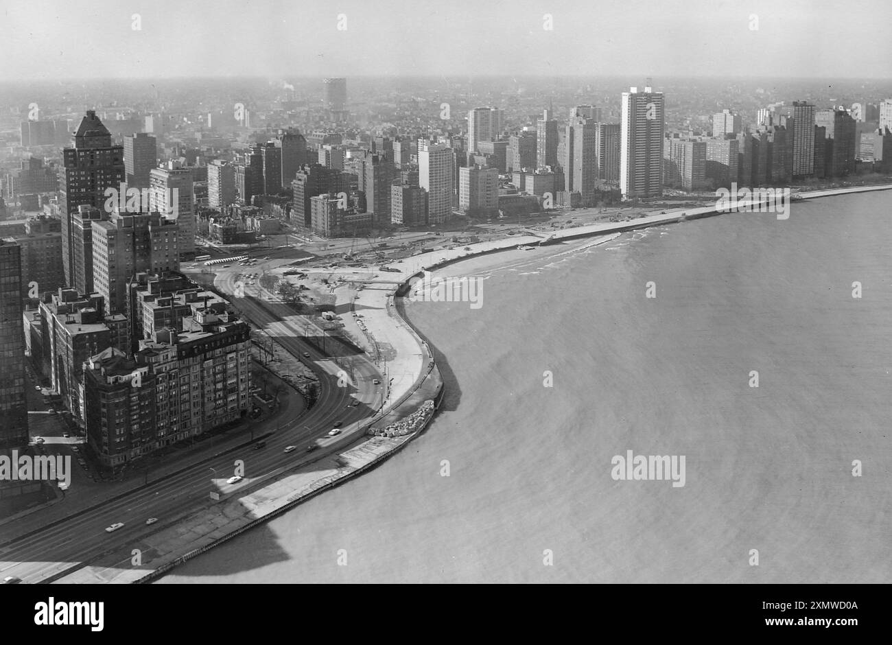Aerial view of Chicago's Lake Shore Drive winding around Oak Street ...